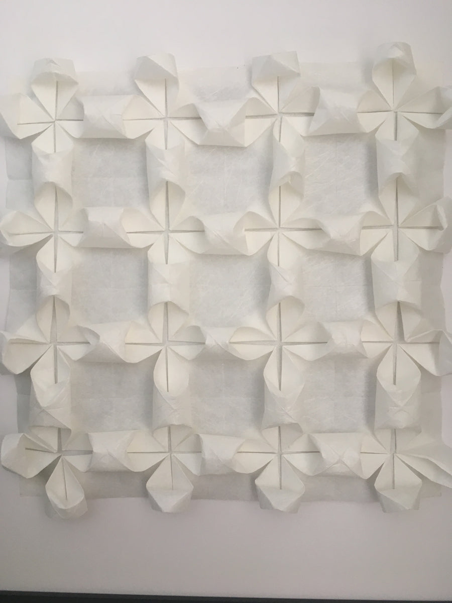 Flower Tessellation (53 x 53 cm) – Between Art and Light